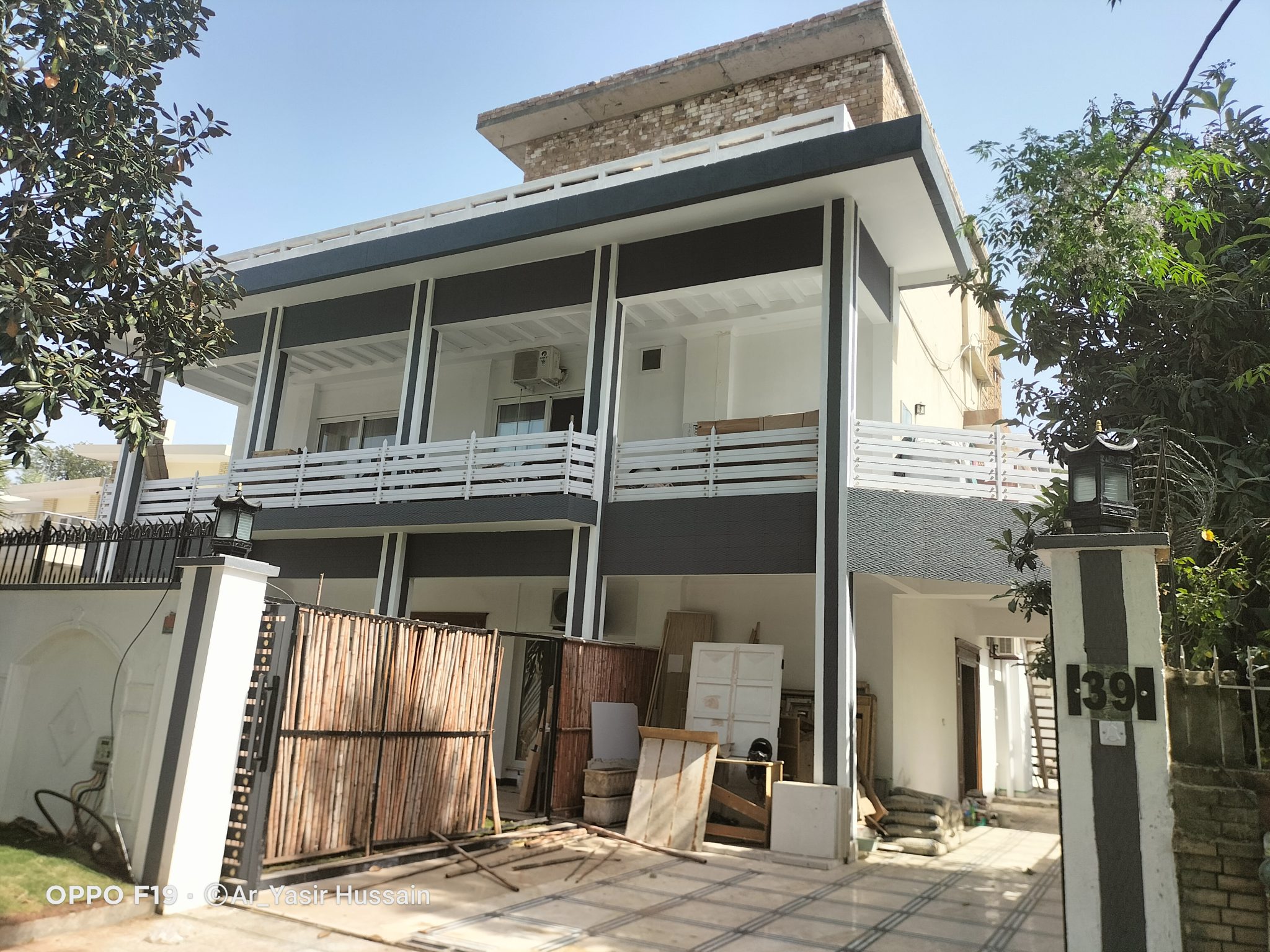 Home 1 - Diamond architects